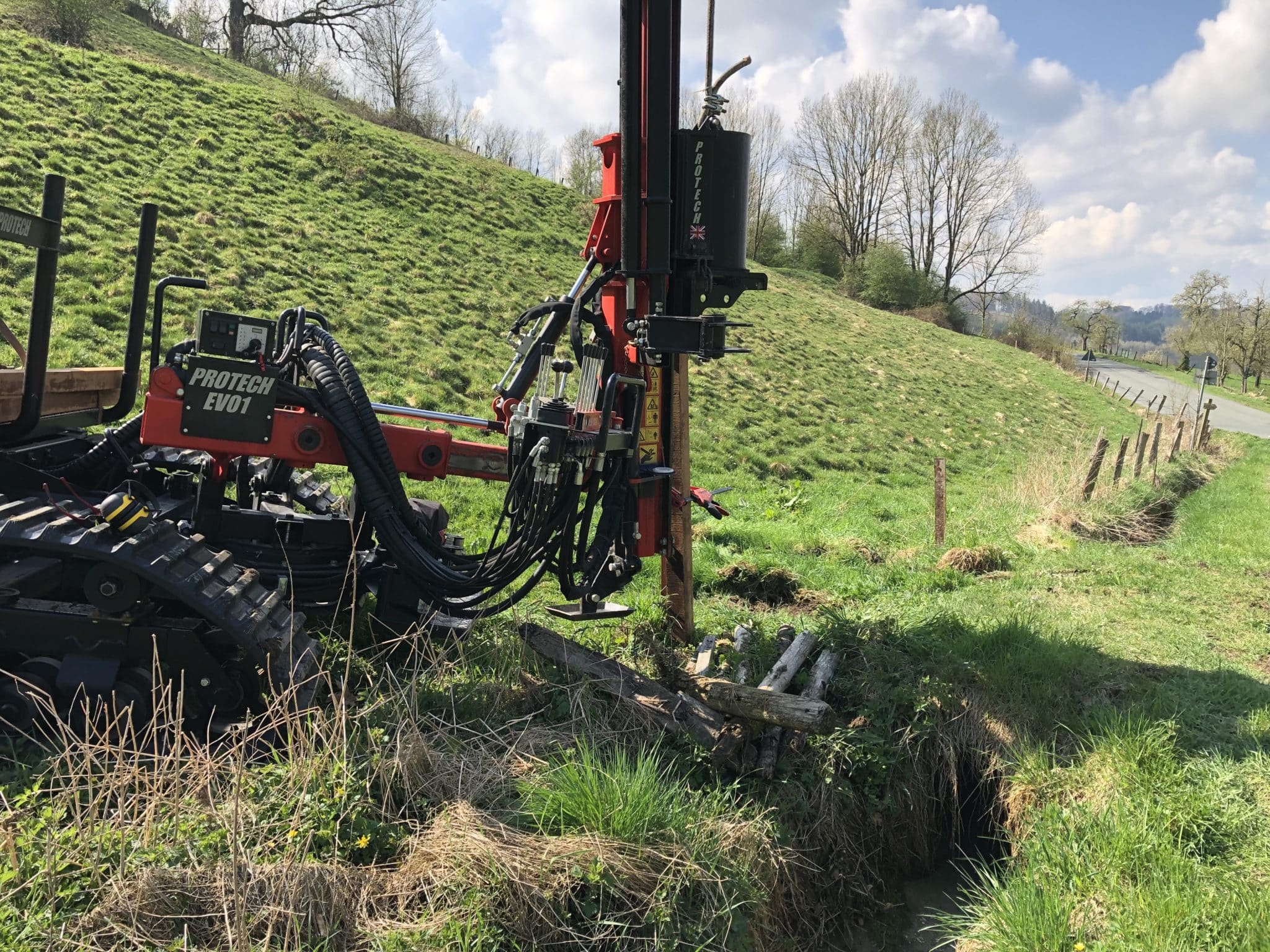 Pfosten Rammen - Montage - Weidezaun - Bau